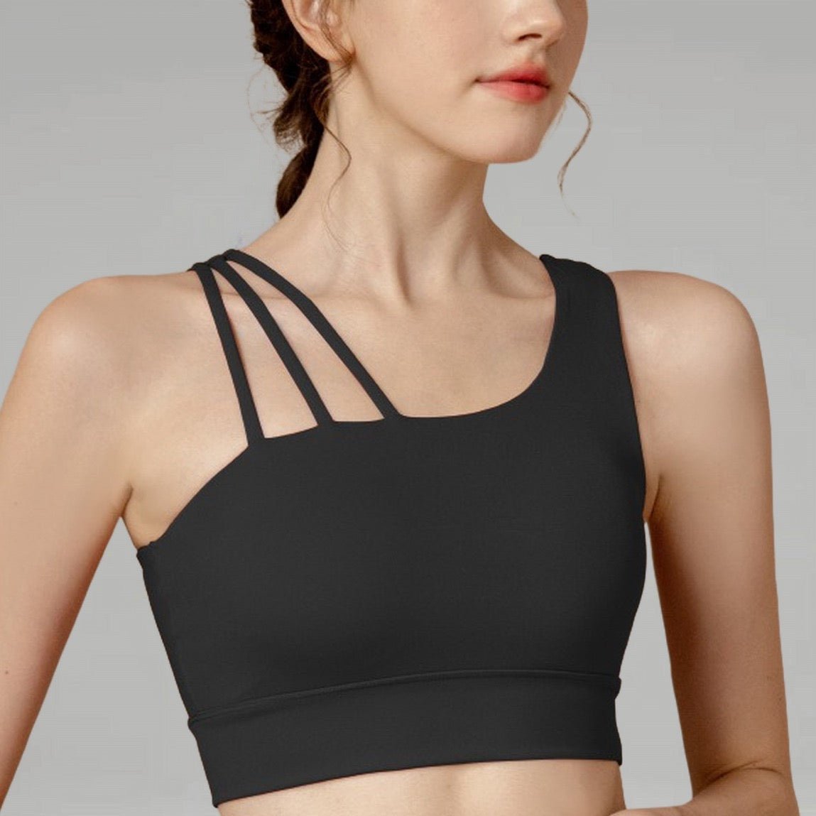 Strappy Asymmetrical Sports Bra with Built-in Bra – Sleek & Supportive